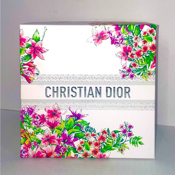 Dior | Accessories | Christian Dior Floral Limited Edition Gift Box ...